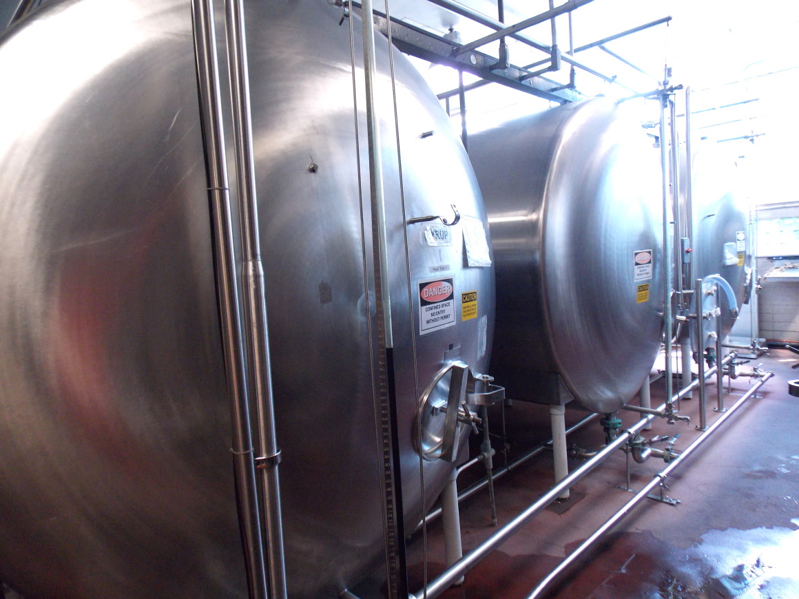 Beverages Tanks | Gulf Stainless Steel Factory W.L.L